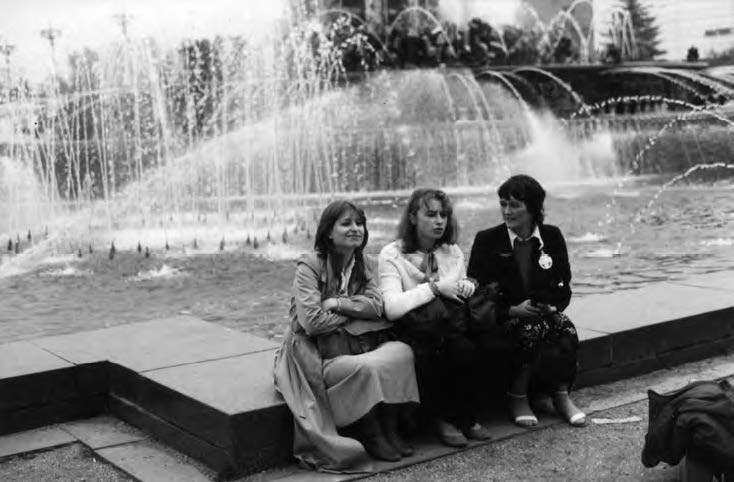 1975 – Book Fairs | Publishing Scotland